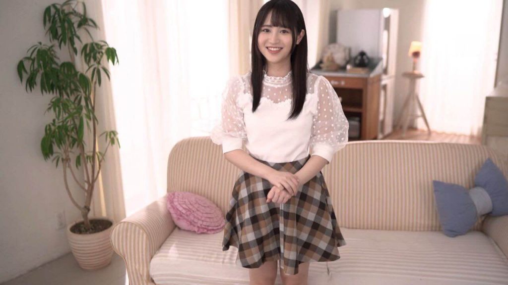 MIDE-770 18岁少女初长成，小野六花满足你对少女所有想象|51天天番号网